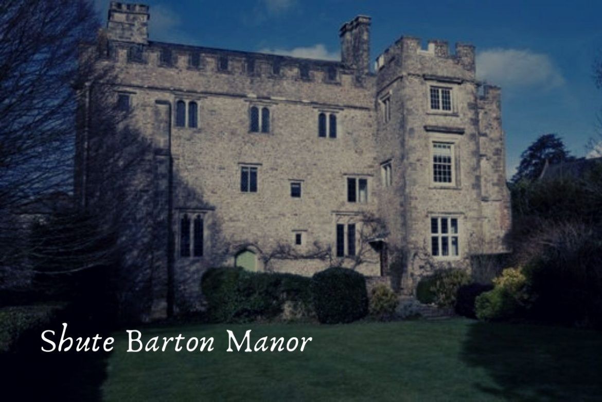 10 Most Haunted Places in Devon | Pubs & Castles | MJ Wayland